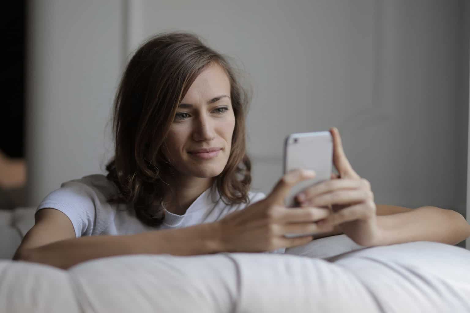 20 Best Texts To Make Him Think About You - Make Him Want You Now