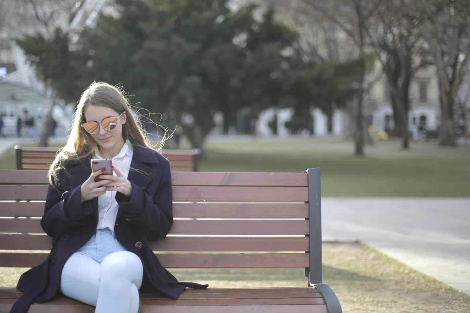 How Often Should A Guy Text You In The Beginning? Know In One Great Guide!
