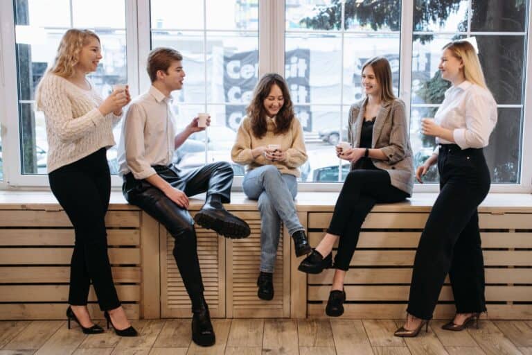 How To Be Less Awkward: 5 Effective Strategies For Improving Yourself